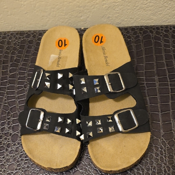 Alexis Bendel | Shoes | New Alexis Bendel Black Studded Sandals Size ...
